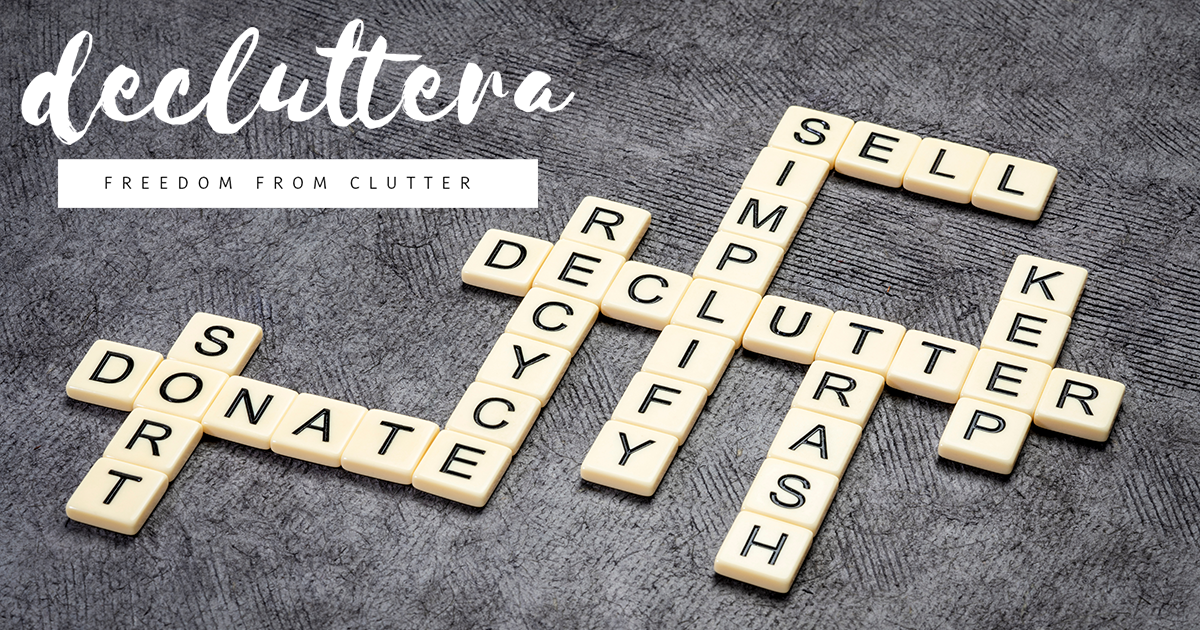 How to Organize Clutter in Your Bedroom - Decluttera